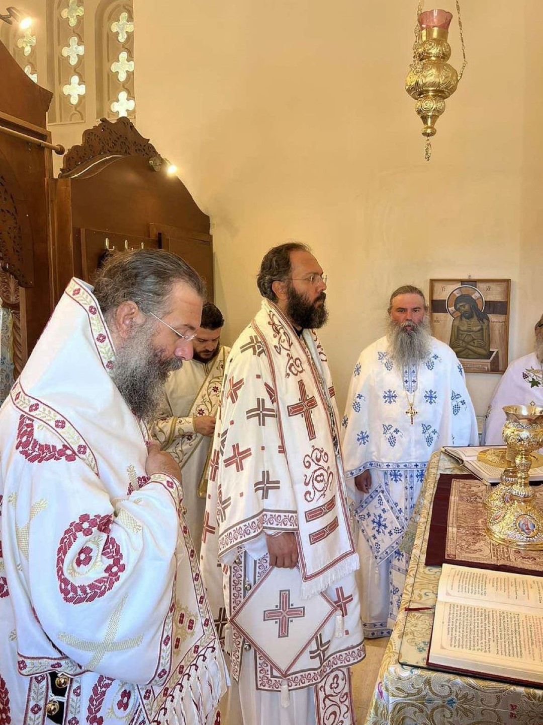 Η εορτή του Αγίου Παντελεήμονος στο Επισκοπείο της Ιεράς Μητροπόλεως ...
