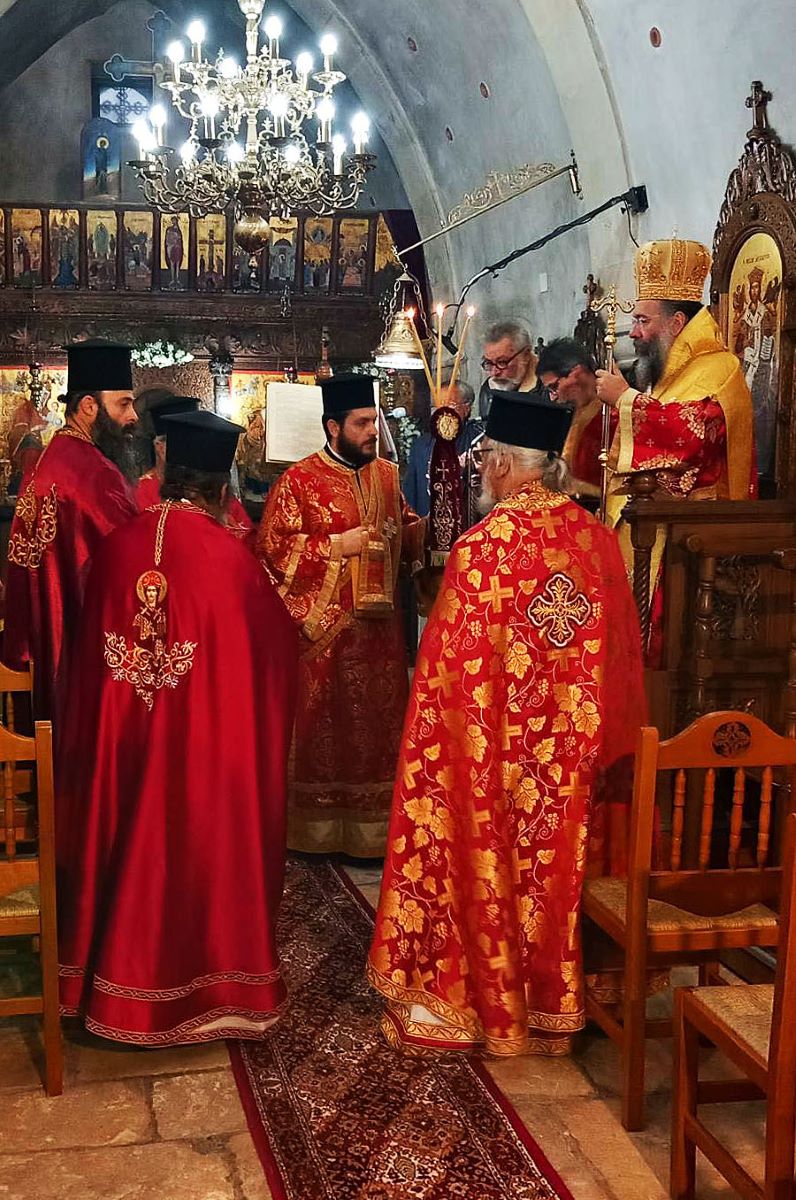 Ο Μητροπολίτης Ρεθύμνης και Αυλοποτάμου στον Ιερό Ναό του Αγίου ...