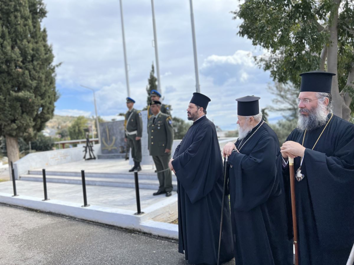 Οι Μητροπολίτες Ρεθύμνης στην τελετή παράδοσης-παραλαβής στην V ...