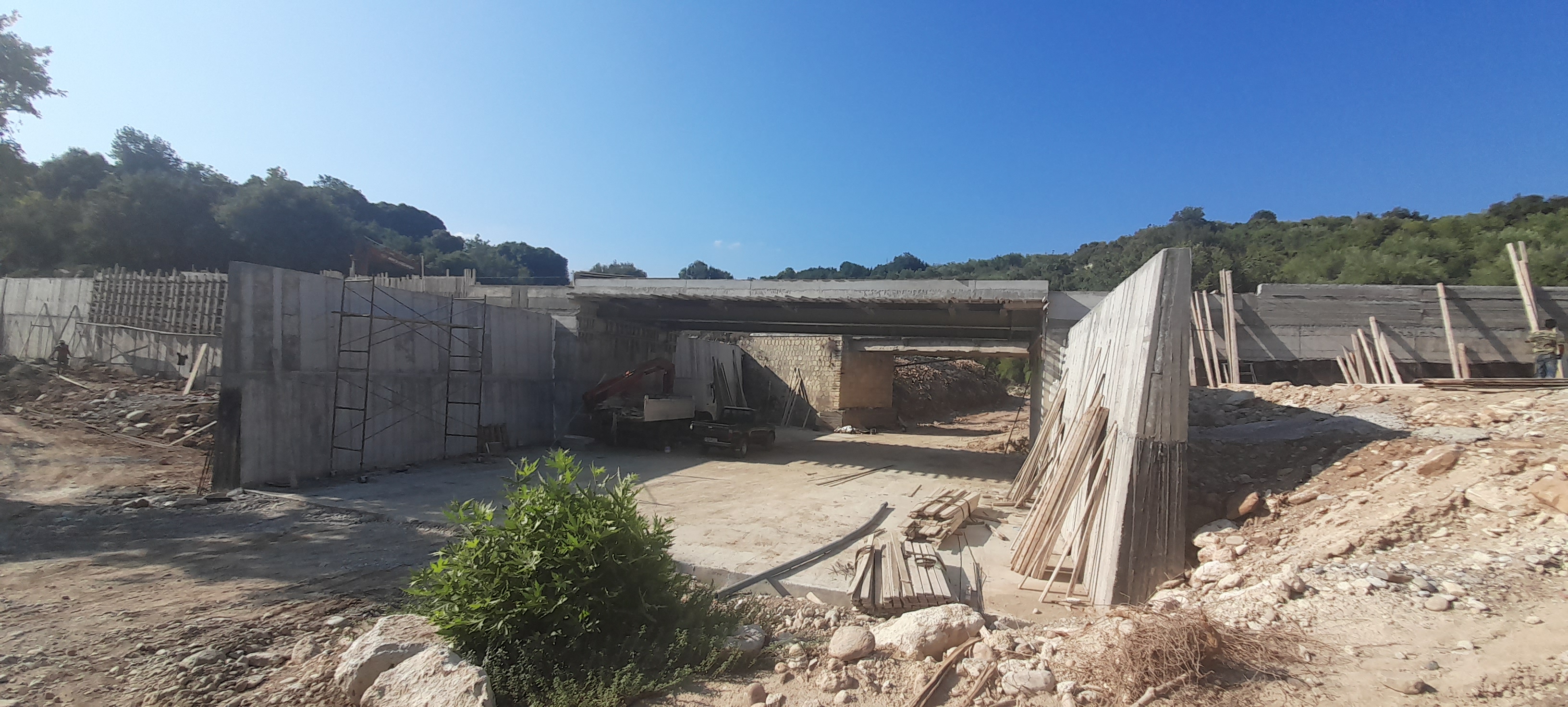 Εγκαινιάστηκαν οι νέες γέφυρες στην Αγιά και τον Άγιο Σύλλα | Rethemnos ...