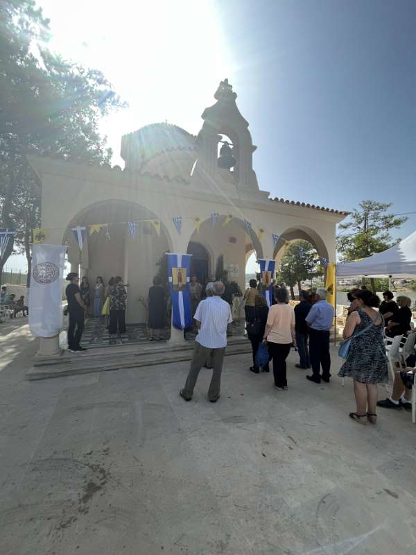 Η εορτή του Αγίου Μεγαλομάρτυρος και Ιαματικού Παντελεήμονος στην Ιερά ...