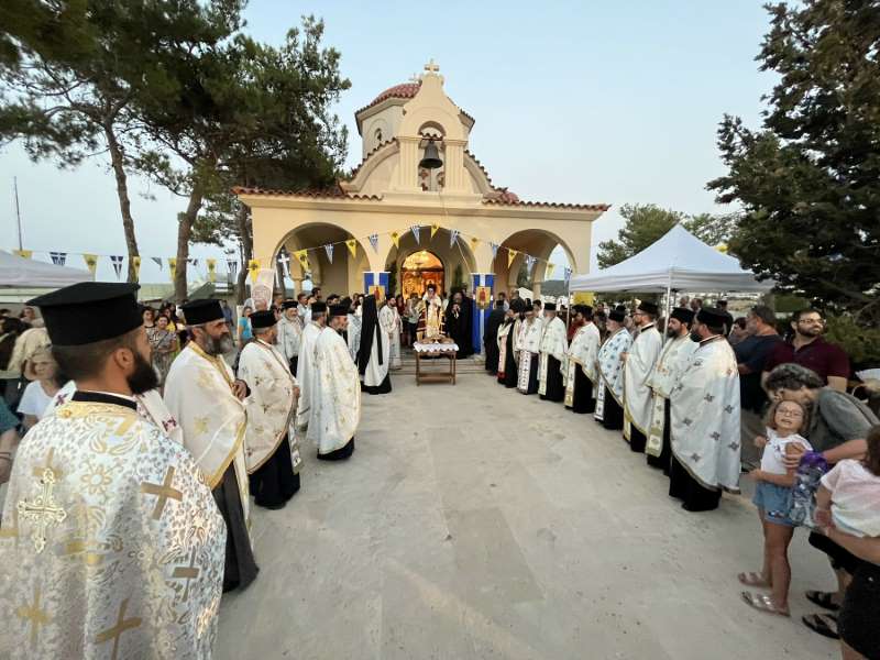 Η εορτή του Αγίου Μεγαλομάρτυρος και Ιαματικού Παντελεήμονος στην Ιερά ...