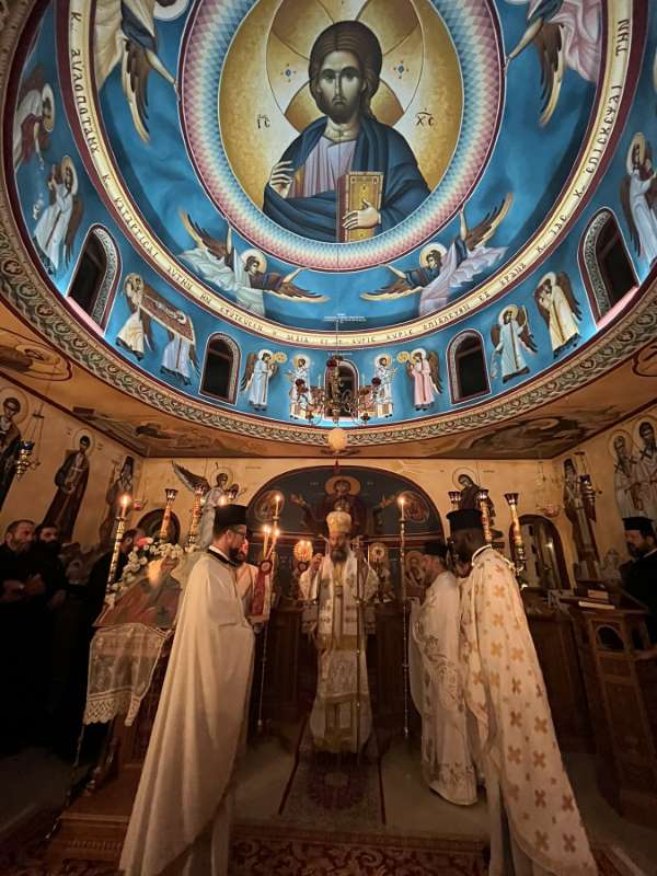 Η εορτή του Αγίου Αποστόλου Τίτου στο Επισκοπικό Παρεκκλήσιο της Ιεράς ...