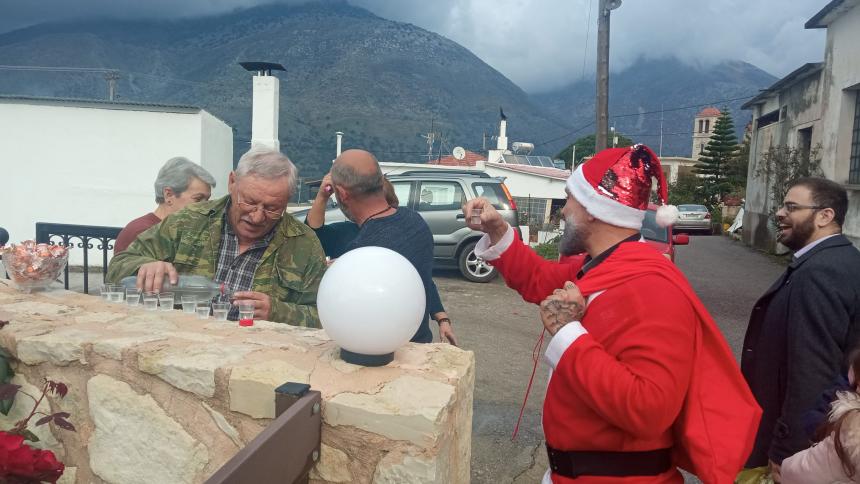 Ρέθυμνο: Όμορφη πρωτοχρονιάτικη γιορτή στο Γαράζο Μυλοποτάμου ...