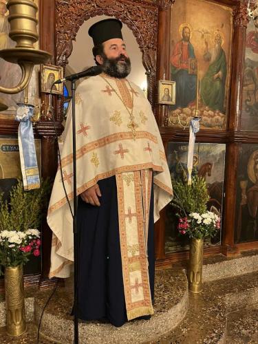 Η Εορτή της Πεντηκοστής και της Αγίας Τριάδος στην Ιερά Μητρόπολη ...