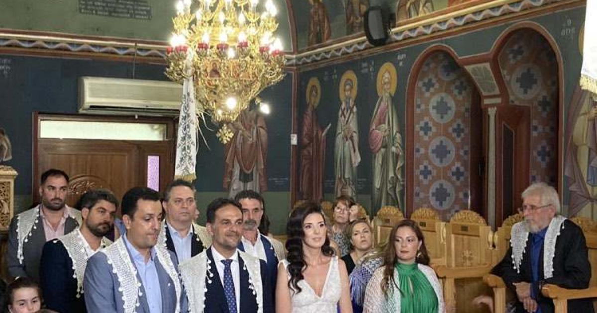 Παραδοσιακός γάμος για τον πρώην αντιπεριφερειάρχη στα Ζωνιανα ...