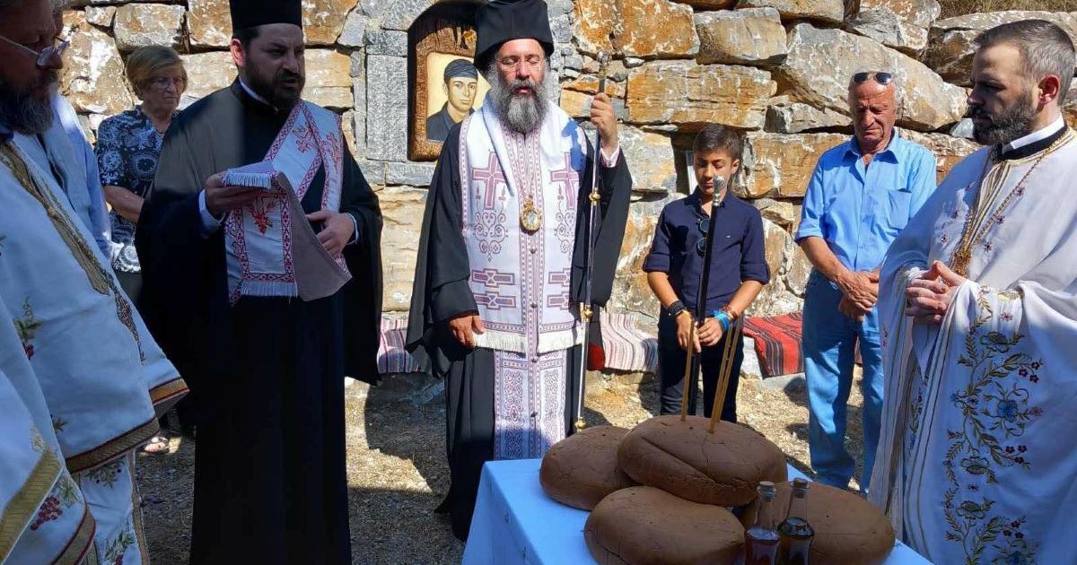 Ρέθυμνο: Ο Σεβ. Μητροπολίτης κ. Πρόδρομος στον Ιερό Ναό του Αγίου ...
