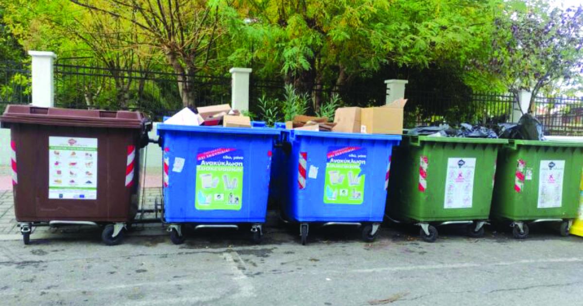 Συνεχίζεται η τοποθέτηση των καφέ κάδων σε Ρέθυμνο και οικισμούς ...